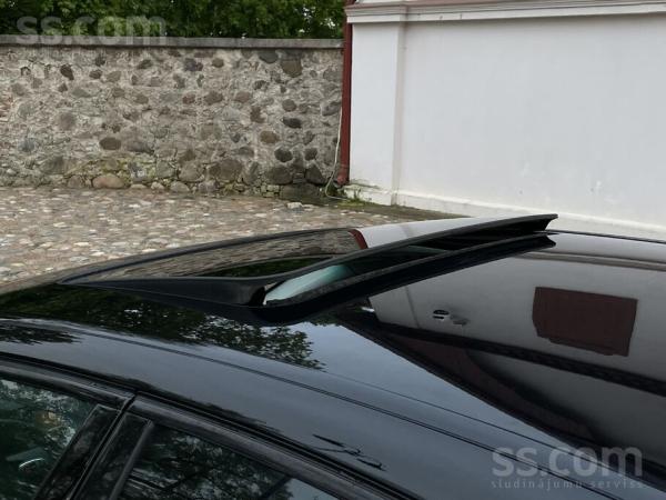 Black BMW 730 2004 in Daugavpils, with an engine capacity of 3.00 L and mileage of 0 thousand km for 5700 €, photo 5 on AUTOMOTO.COM.LV