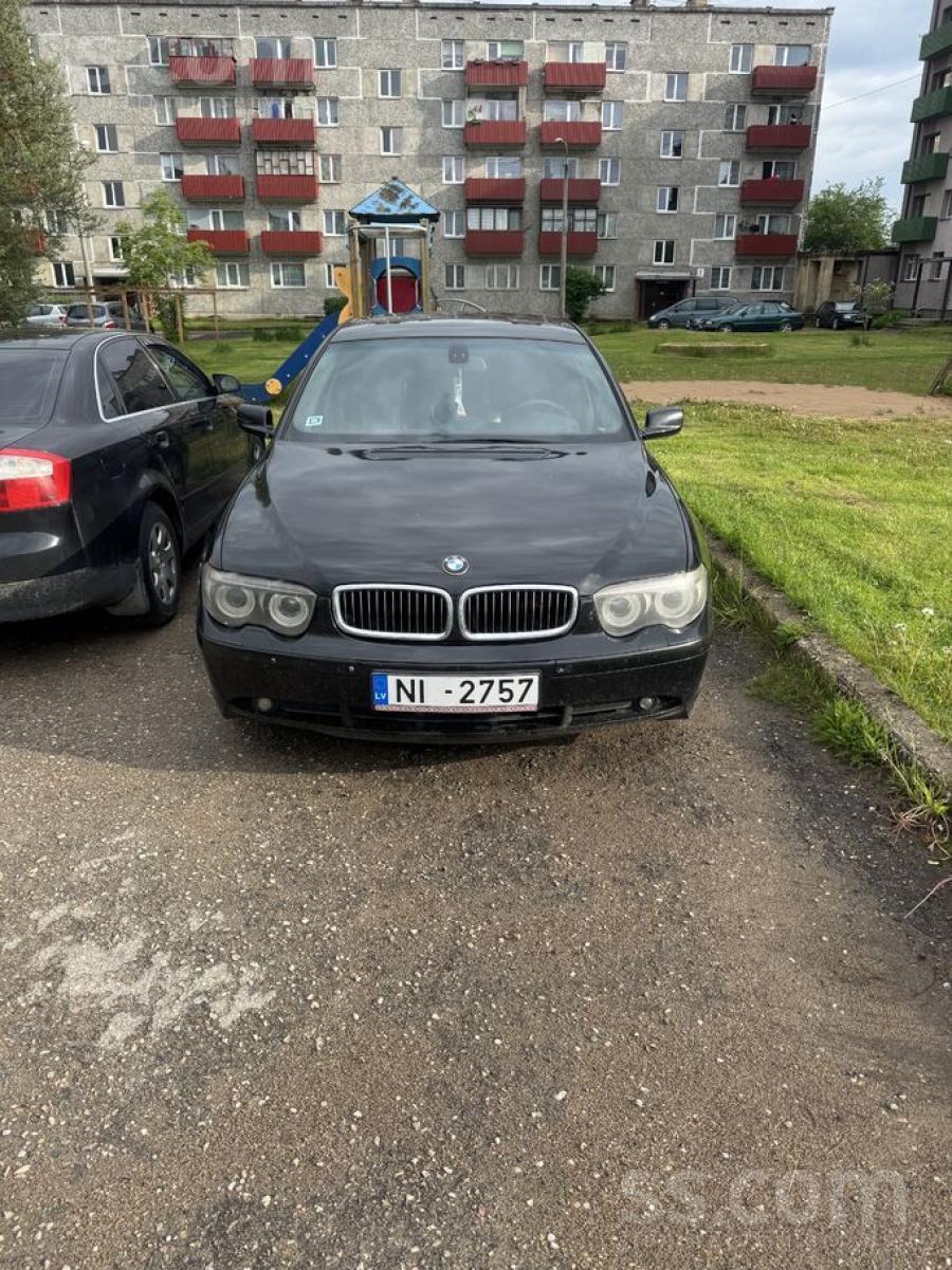 Melns BMW 730 2004 Jēkabpils, ar dzinēja tilpumu 3.00 L un nobraukumu 313 tūkst. km par 3500 €, foto 1 vietnē AUTOMOTO.COM.LV