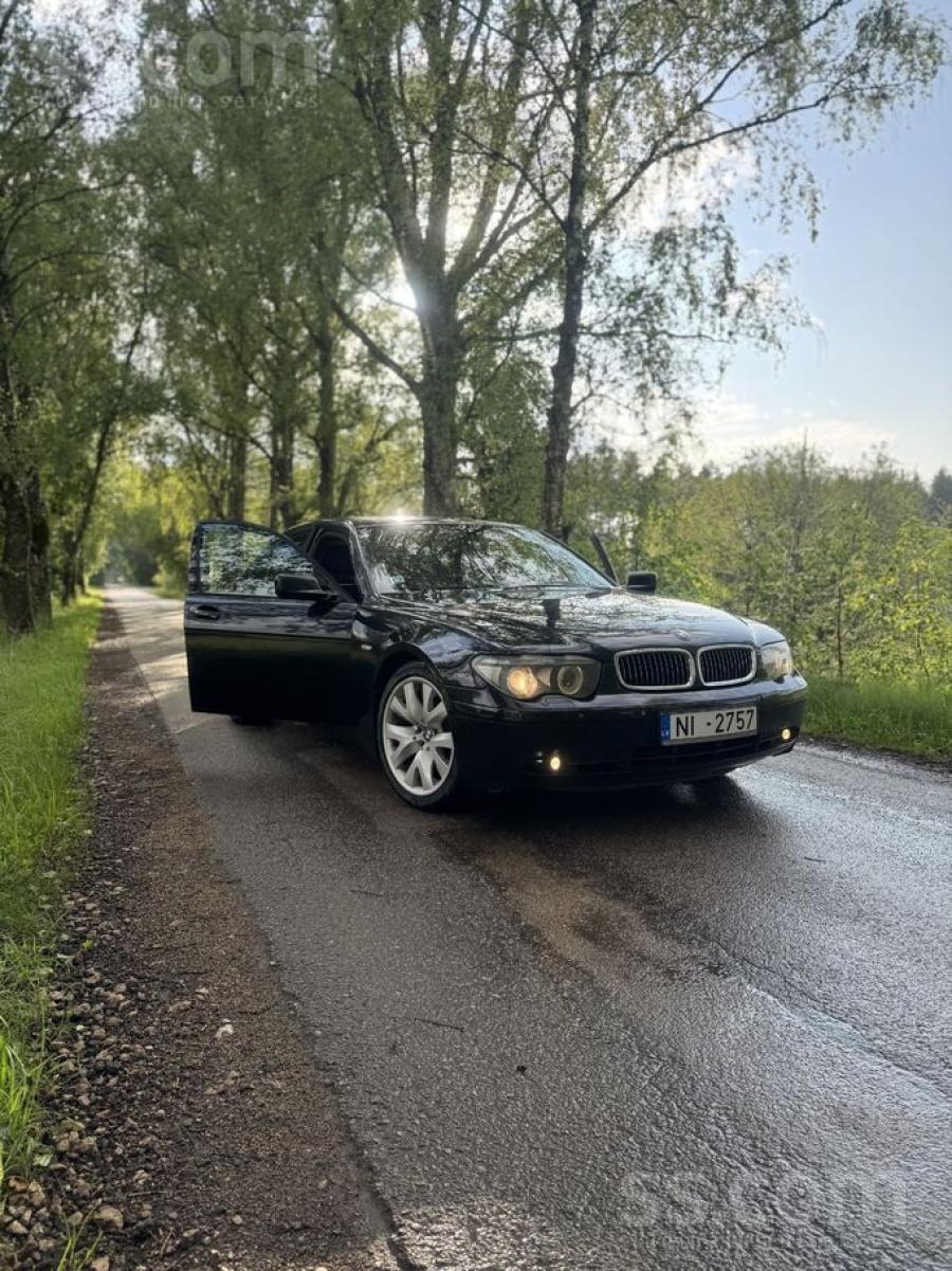 Melns BMW 730 2004 Jēkabpils, ar dzinēja tilpumu 3.00 L un nobraukumu 313 tūkst. km par 3250 €, foto 1 vietnē AUTOMOTO.COM.LV