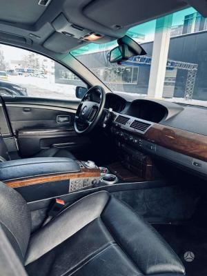 Melns BMW 730 2004 Viļņa, ar dzinēja tilpumu 3.00 L un nobraukumu 499 tūkst. km par 3650 €, foto 8 vietnē AUTOMOTO.COM.LV