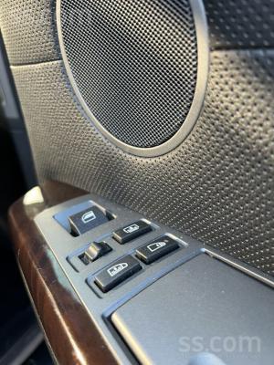 Melns BMW 730 2004 Dobele, ar dzinēja tilpumu 3.00 L un nobraukumu 0 tūkst. km par 3150 €, foto 18 vietnē AUTOMOTO.COM.LV