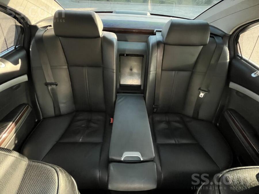 Melns BMW 730 2004 Dobele, ar dzinēja tilpumu 3.00 L un nobraukumu 0 tūkst. km par 3150 €, foto 20 vietnē AUTOMOTO.COM.LV