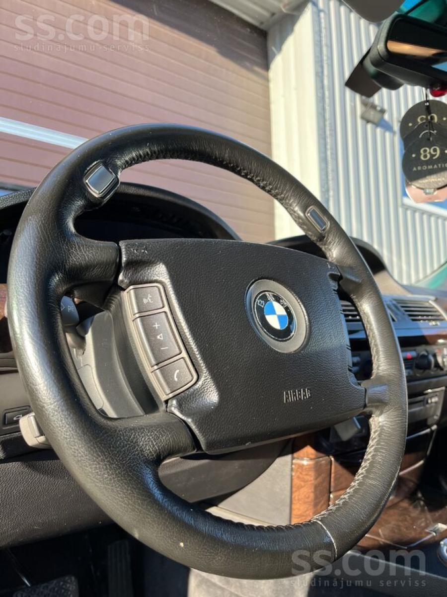 Melns BMW 730 2004 Dobele, ar dzinēja tilpumu 3.00 L un nobraukumu 0 tūkst. km par 3150 €, foto 25 vietnē AUTOMOTO.COM.LV
