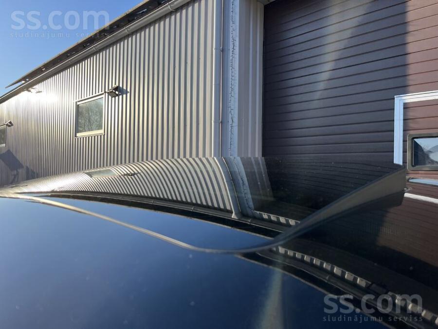Melns BMW 730 2004 Dobele, ar dzinēja tilpumu 3.00 L un nobraukumu 0 tūkst. km par 3150 €, foto 27 vietnē AUTOMOTO.COM.LV