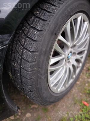 Black BMW 730 2004 in Daugavpils, with an engine capacity of 3.00 L and mileage of 299 thousand km for 2200 €, photo 5 on AUTOMOTO.COM.LV