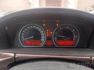 Black BMW 730 2004 in Daugavpils, with an engine capacity of 3.00 L and mileage of 299 thousand km for 2200 €, photo 10 on AUTOMOTO.COM.LV