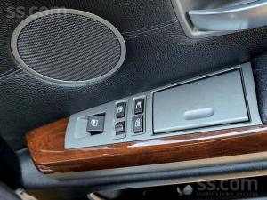 Melns BMW 730 2004 Liepāja, ar dzinēja tilpumu 3.00 L un nobraukumu 413 tūkst. km par 3950 €, foto 9 vietnē AUTOMOTO.COM.LV