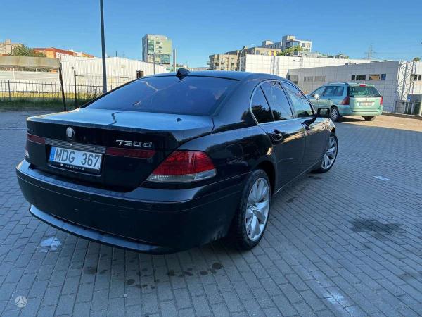 Black BMW 730 2004 in Vilnius, with an engine capacity of 2.99 L and mileage of 350 thousand km for 1750 €, photo 5 on AUTOMOTO.COM.LV