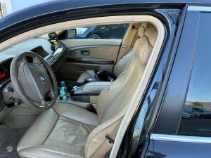 Melns BMW 730 2004 Viļņa, ar dzinēja tilpumu 2.99 L un nobraukumu 350 tūkst. km par 1750 €, foto 12 vietnē AUTOMOTO.COM.LV