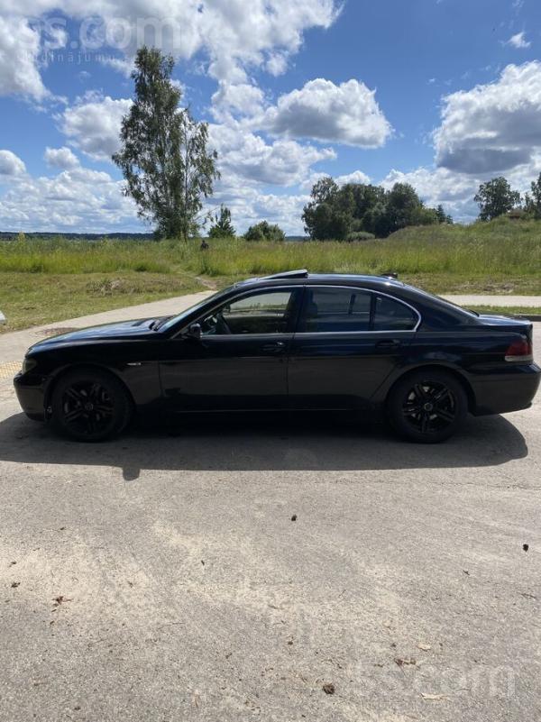 Melns BMW 730 2004 Rīga, ar dzinēja tilpumu 3.00 L un nobraukumu 425 tūkst. km par 2500 €, foto 7 vietnē AUTOMOTO.COM.LV