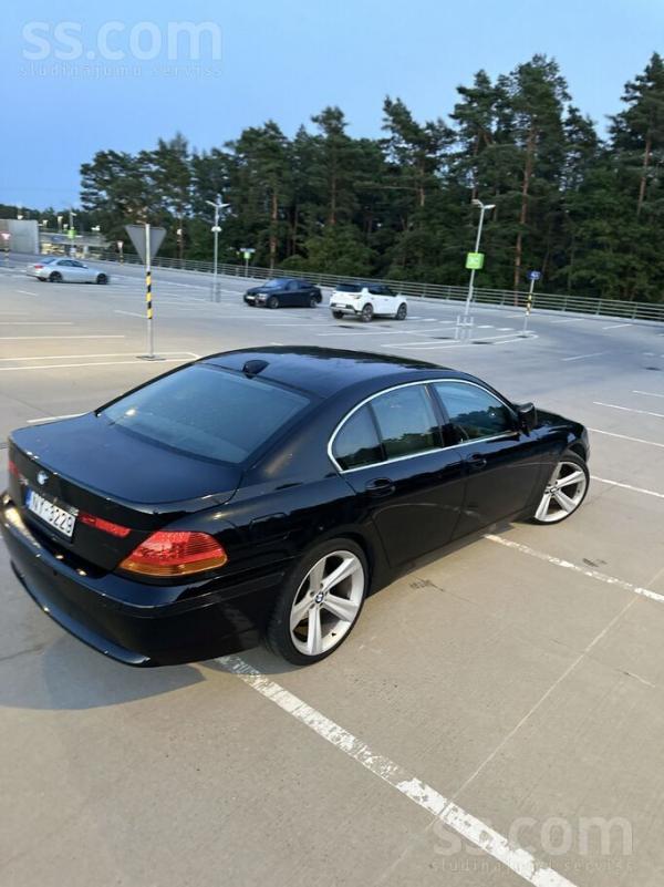 Melns BMW 730 2004 Rīga, ar dzinēja tilpumu 3.00 L un nobraukumu 342 tūkst. km par 4200 €, foto 2 vietnē AUTOMOTO.COM.LV