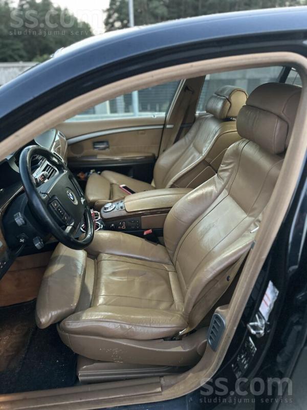 Melns BMW 730 2004 Rīga, ar dzinēja tilpumu 3.00 L un nobraukumu 342 tūkst. km par 4200 €, foto 7 vietnē AUTOMOTO.COM.LV