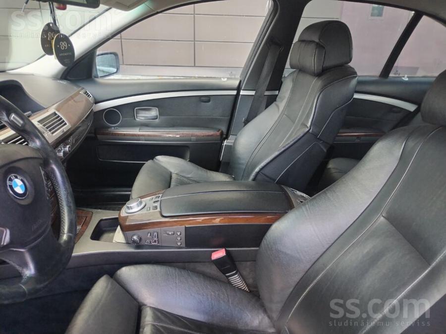 Melns BMW 730 2005 Rīga, ar dzinēja tilpumu 3.00 L un nobraukumu 0 tūkst. km par 4300 €, foto 15 vietnē AUTOMOTO.COM.LV