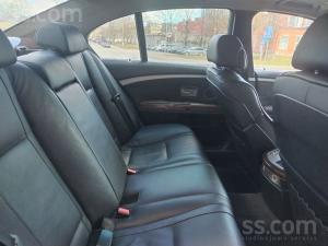 Melns BMW 730 2005 Rīga, ar dzinēja tilpumu 3.00 L un nobraukumu 0 tūkst. km par 4300 €, foto 18 vietnē AUTOMOTO.COM.LV