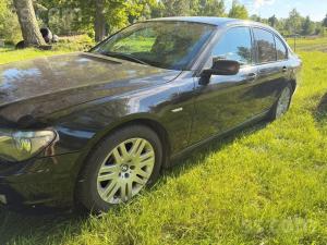 Melns BMW 730 2005 Daugavpils, ar dzinēja tilpumu 3.00 L un nobraukumu 4 tūkst. km par 2600 €, foto 3 vietnē AUTOMOTO.COM.LV