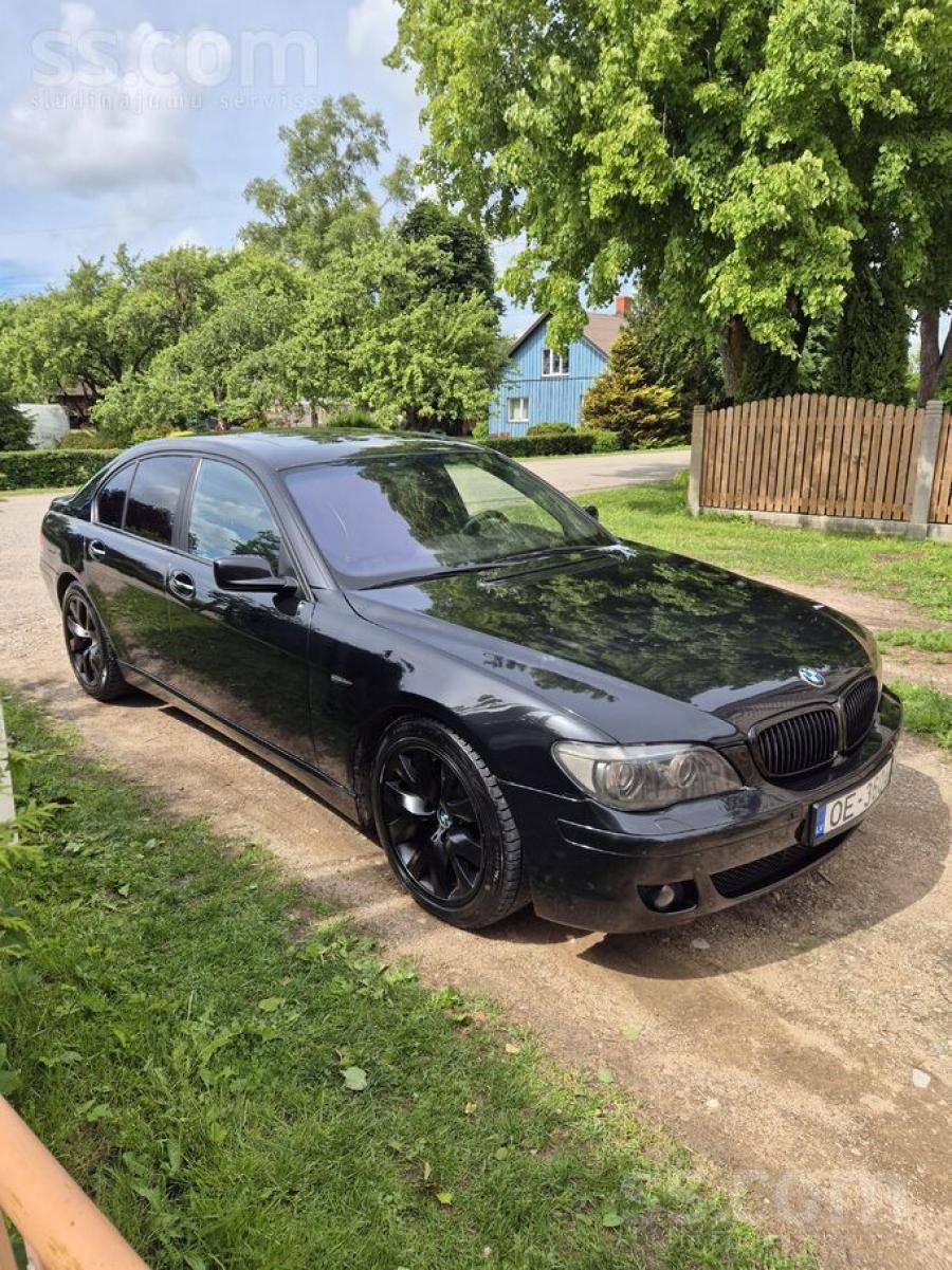 Melns BMW 730 2005 Liepāja, ar dzinēja tilpumu 3.00 L un nobraukumu 420 tūkst. km par 4300 €, foto 1 vietnē AUTOMOTO.COM.LV