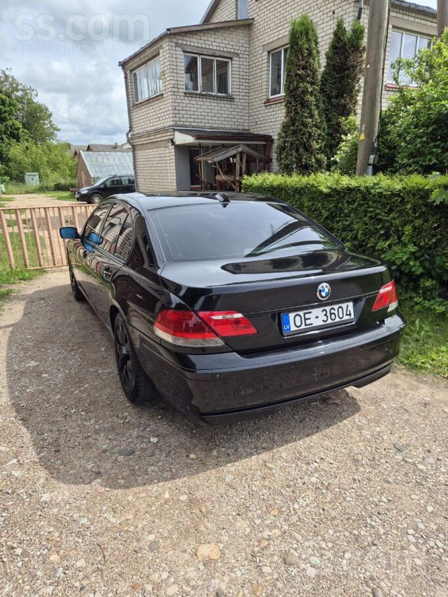 Melns BMW 730 2005 Liepāja, ar dzinēja tilpumu 3.00 L un nobraukumu 420 tūkst. km par 4300 €, foto 7 vietnē AUTOMOTO.COM.LV