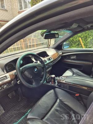 Melns BMW 730 2005 Liepāja, ar dzinēja tilpumu 3.00 L un nobraukumu 420 tūkst. km par 4300 €, foto 11 vietnē AUTOMOTO.COM.LV