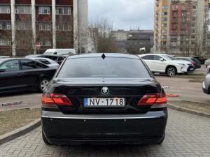 Black BMW 730 2005 in Riga, with an engine capacity of 3.00 L and mileage of 396 thousand km for 3990 €, photo 5 on AUTOMOTO.COM.LV