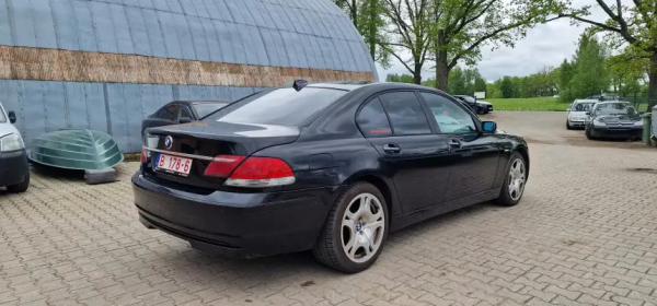 Melns BMW 730 2005 Valmiera, ar dzinēja tilpumu 3.00 L un nobraukumu 275 tūkst. km par 5600 €, foto 3 vietnē AUTOMOTO.COM.LV