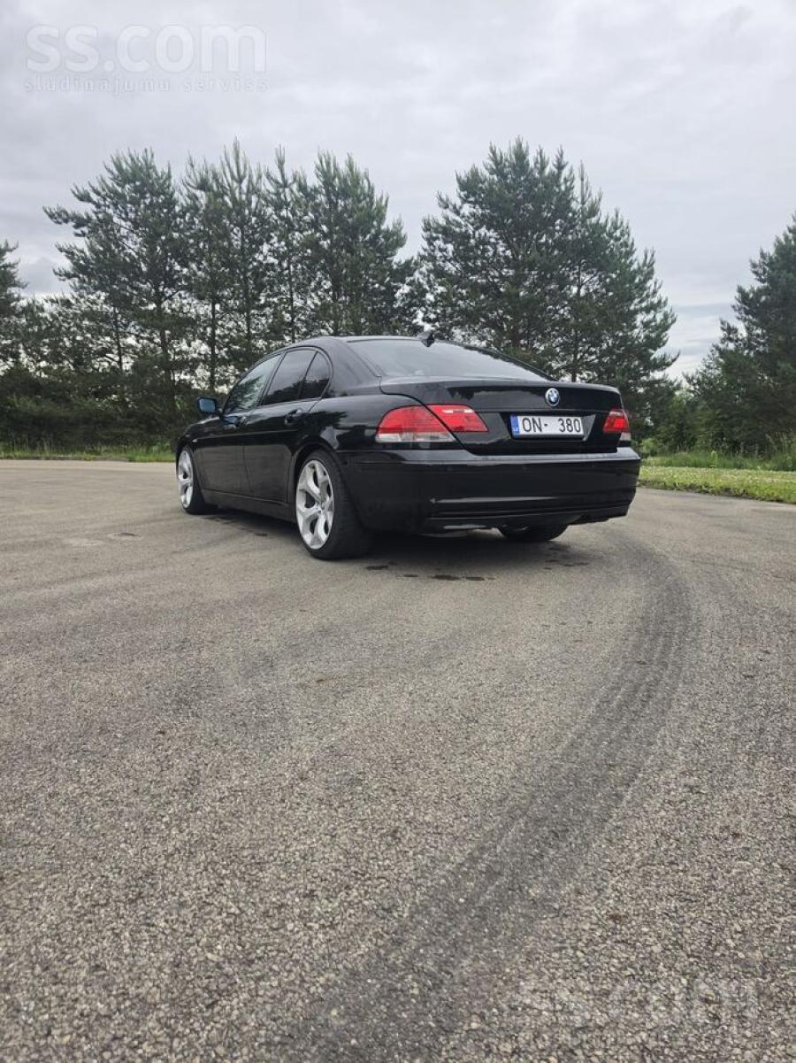 Melns BMW 730 2005 Bauska, ar dzinēja tilpumu 3.00 L un nobraukumu 285 tūkst. km par 7300 €, foto 5 vietnē AUTOMOTO.COM.LV