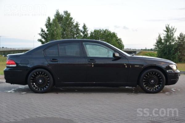 Melns BMW 730 2005 Rīga, ar dzinēja tilpumu 3.00 L un nobraukumu 0 tūkst. km par 4400 €, foto 1 vietnē AUTOMOTO.COM.LV