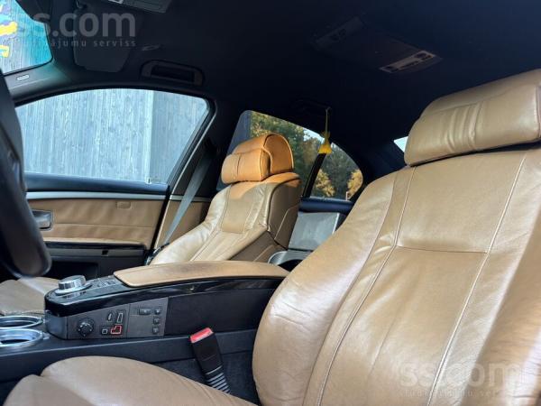 Melns BMW 730 2005 Talsi, ar dzinēja tilpumu 3.00 L un nobraukumu 438 tūkst. km par 3250 €, foto 9 vietnē AUTOMOTO.COM.LV