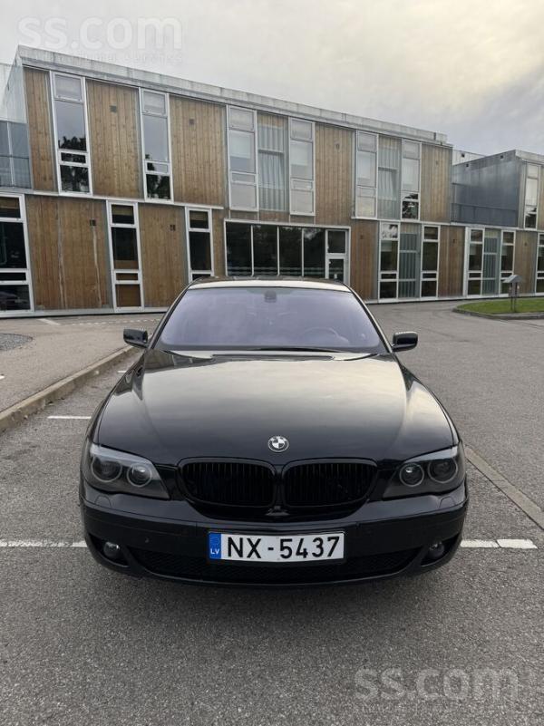 Black BMW 730 2005 in Saldus, with an engine capacity of 3.00 L and mileage of 439 thousand km for 3900 €, photo 4 on AUTOMOTO.COM.LV