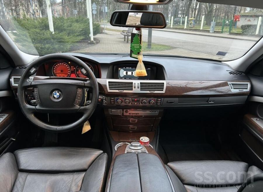 Melns BMW 730 2005 Daugavpils, ar dzinēja tilpumu 3.00 L un nobraukumu 0 tūkst. km par 2700 €, foto 21 vietnē AUTOMOTO.COM.LV