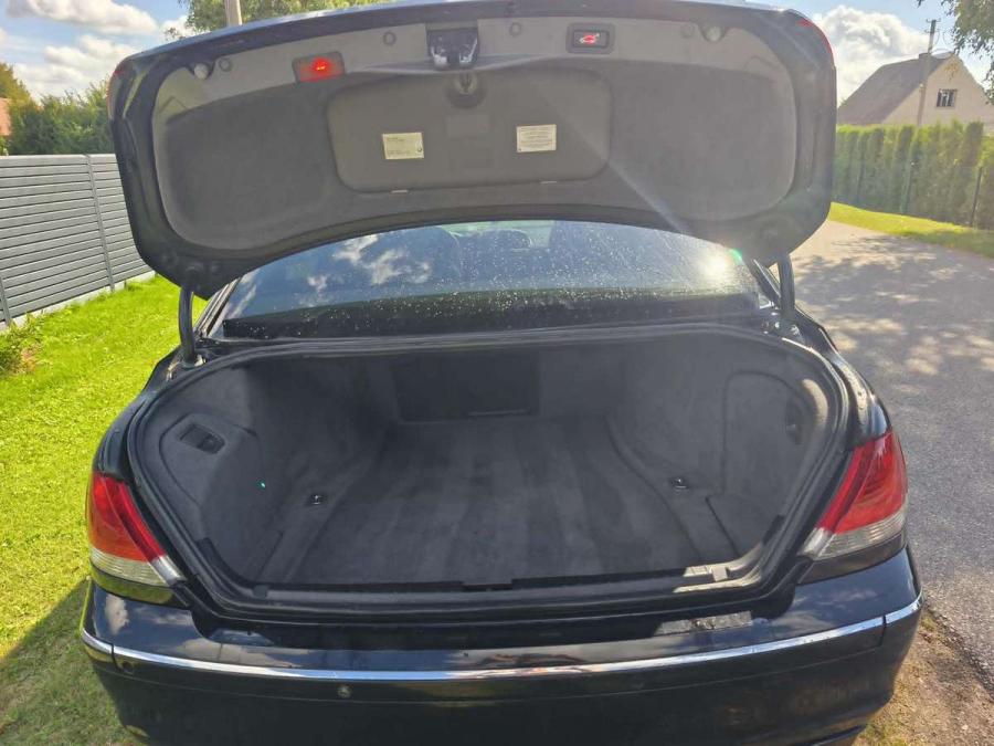 Melns BMW 730 2005 Kėdainiai, ar dzinēja tilpumu 2.99 L un nobraukumu 275 tūkst. km par 5549 €, foto 7 vietnē AUTOMOTO.COM.LV