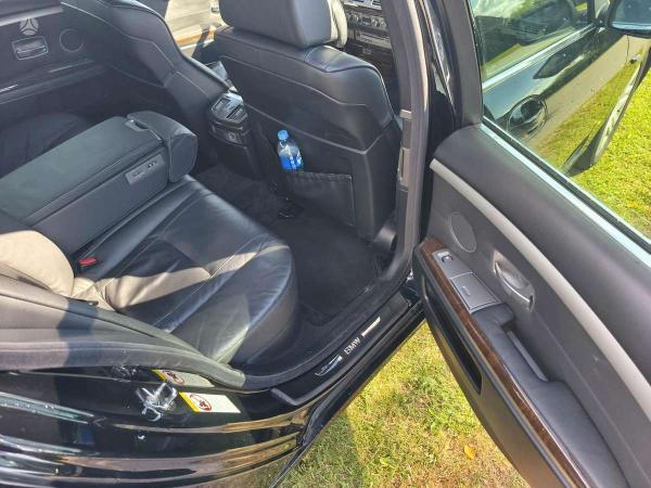 Melns BMW 730 2005 Kėdainiai, ar dzinēja tilpumu 2.99 L un nobraukumu 275 tūkst. km par 5549 €, foto 9 vietnē AUTOMOTO.COM.LV