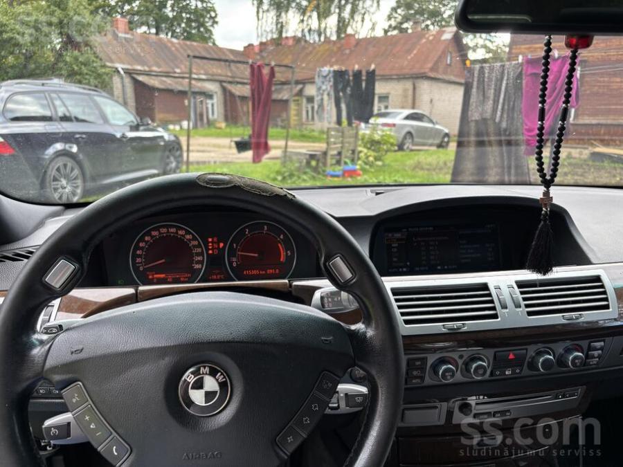 Black BMW 730 2005 in Rezekne, with an engine capacity of 3.00 L and mileage of 432 thousand km for 4000 €, photo 6 on AUTOMOTO.COM.LV