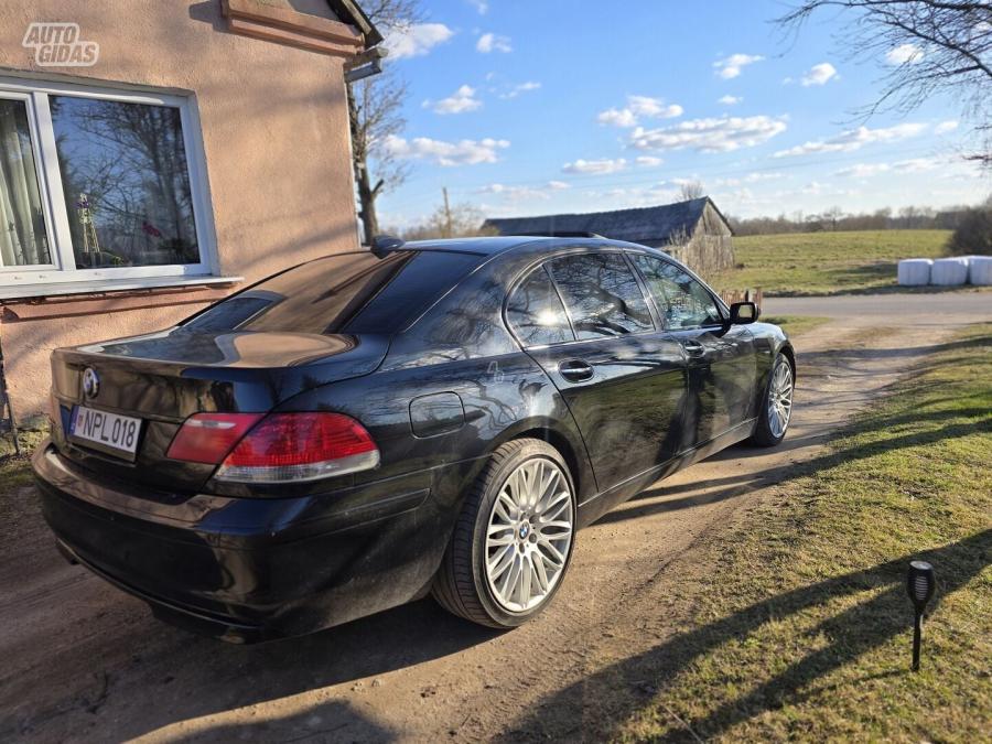 Черный БМВ 730 2005 в Плунге, объемом двигателя 3.00 л и пробегом 301 тыс. км за 4700 €, фото 3 на AUTOMOTO.COM.LV