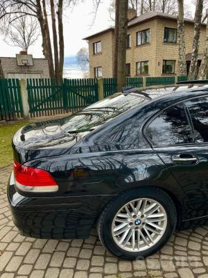 Melns BMW 730 2006 Rīga, ar dzinēja tilpumu 3.00 L un nobraukumu 0 tūkst. km par 5300 €, foto 7 vietnē AUTOMOTO.COM.LV