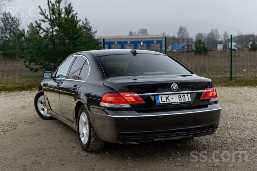 Melns BMW 730 2006 Rīga, ar dzinēja tilpumu 3.00 L un nobraukumu 0 tūkst. km par 9150 €, foto 4 vietnē AUTOMOTO.COM.LV