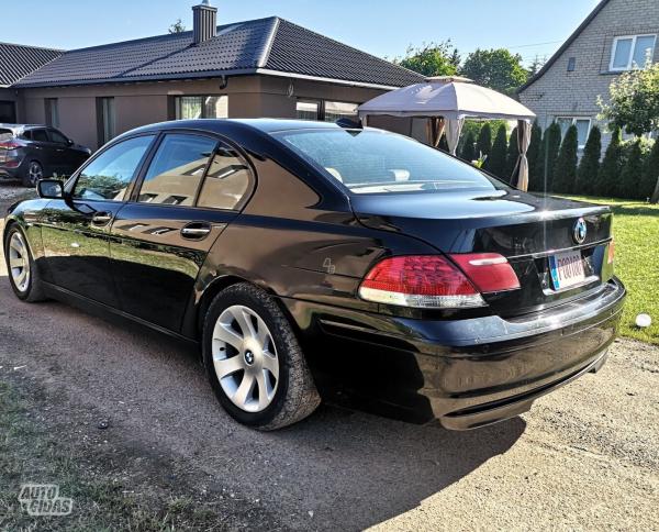 Black BMW 730 2006 in Kaunas, with an engine capacity of 3.00 L and mileage of 318 thousand km for 3700 €, photo 4 on AUTOMOTO.COM.LV