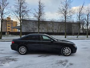 Black BMW 730 2006 in Siauliai, with an engine capacity of 3.00 L and mileage of 390 thousand km for 6100 €, photo 3 on AUTOMOTO.COM.LV
