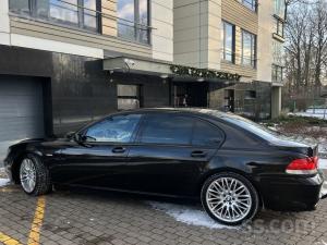 Melns BMW 730 2006 Rīga, ar dzinēja tilpumu 3.00 L un nobraukumu 363 tūkst. km par 6500 €, foto 2 vietnē AUTOMOTO.COM.LV