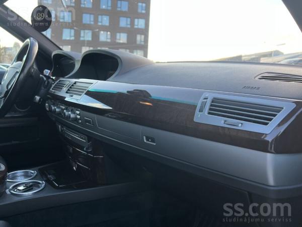Melns BMW 730 2006 Rīga, ar dzinēja tilpumu 3.00 L un nobraukumu 363 tūkst. km par 6500 €, foto 7 vietnē AUTOMOTO.COM.LV