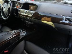 Melns BMW 730 2006 Rīga, ar dzinēja tilpumu 3.00 L un nobraukumu 363 tūkst. km par 6500 €, foto 10 vietnē AUTOMOTO.COM.LV