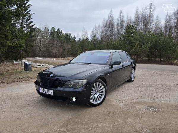 Black BMW 730 2006 in Plunge, with an engine capacity of 3.00 L and mileage of 289 thousand km for 5200 €, photo 2 on AUTOMOTO.COM.LV