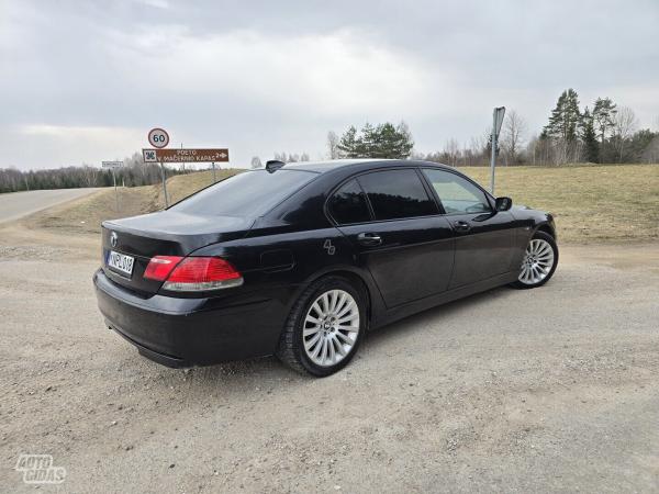 Black BMW 730 2006 in Plunge, with an engine capacity of 3.00 L and mileage of 289 thousand km for 5200 €, photo 7 on AUTOMOTO.COM.LV