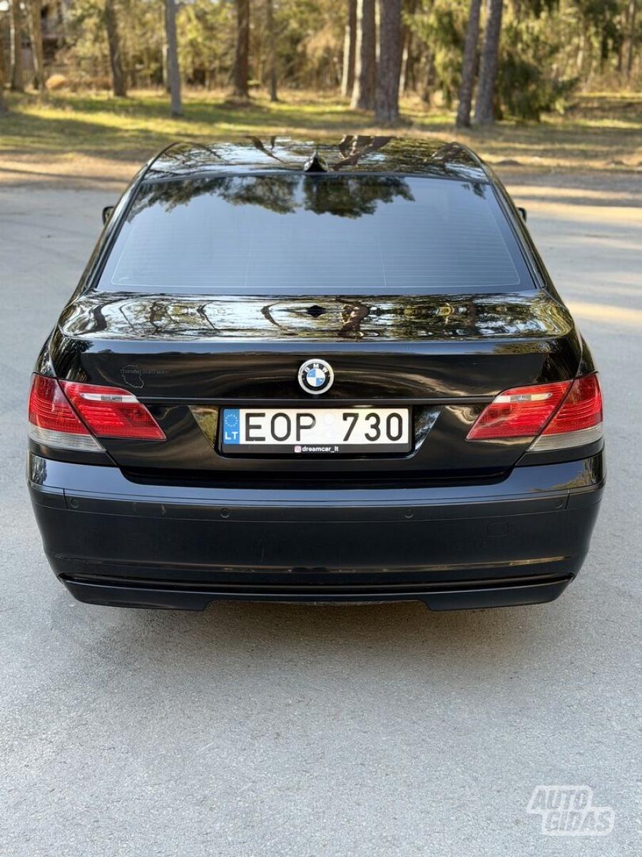 Black BMW 730 2006 in Kaunas, with an engine capacity of 3.00 L and mileage of 400 thousand km for 3450 €, photo 4 on AUTOMOTO.COM.LV