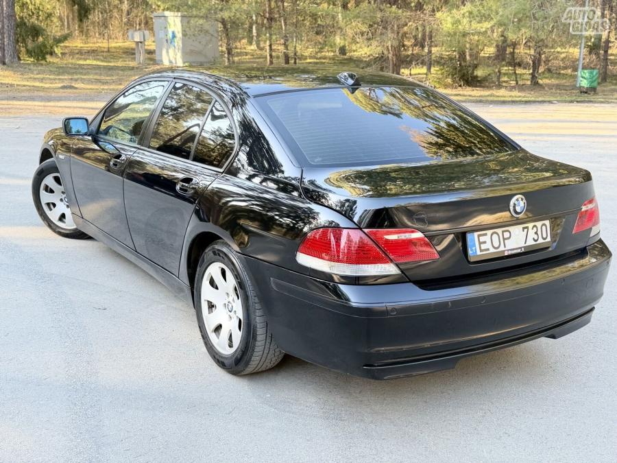 Black BMW 730 2006 in Kaunas, with an engine capacity of 3.00 L and mileage of 400 thousand km for 3450 €, photo 5 on AUTOMOTO.COM.LV