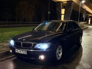 Black BMW 730 2006 in Klaipeda, with an engine capacity of 3.00 L and mileage of 427 thousand km for 3100 €, photo 3 on AUTOMOTO.COM.LV