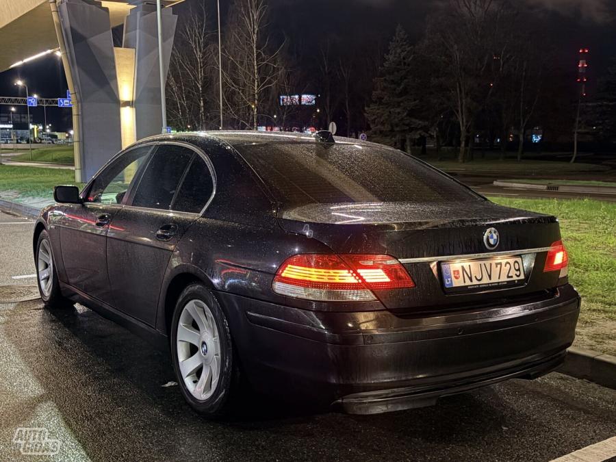 Black BMW 730 2006 in Klaipeda, with an engine capacity of 3.00 L and mileage of 427 thousand km for 3100 €, photo 4 on AUTOMOTO.COM.LV