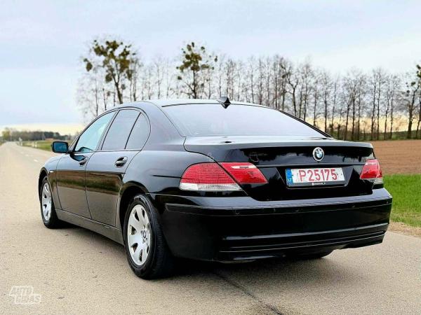 Black BMW 730 2006 in Kaunas, with an engine capacity of 3.00 L and mileage of 410 thousand km for 3250 €, photo 9 on AUTOMOTO.COM.LV