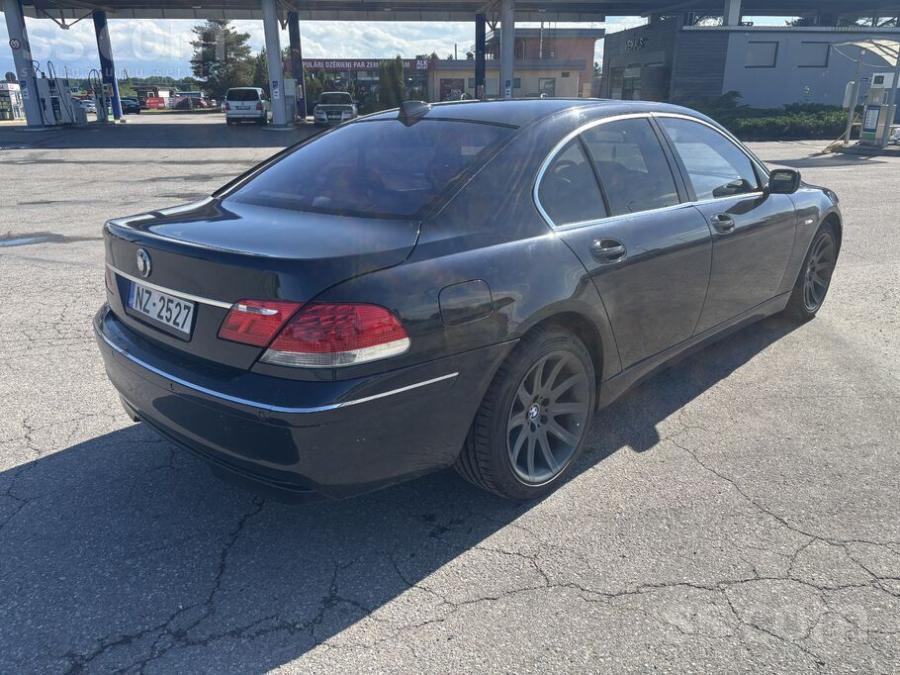 Melns BMW 730 2006 Cēsis, ar dzinēja tilpumu 3.00 L un nobraukumu 316 tūkst. km par 3700 €, foto 3 vietnē AUTOMOTO.COM.LV