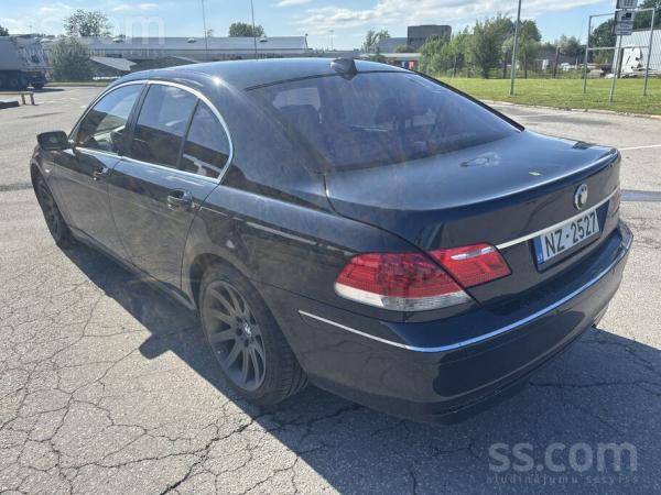 Melns BMW 730 2006 Cēsis, ar dzinēja tilpumu 3.00 L un nobraukumu 316 tūkst. km par 3700 €, foto 3 vietnē AUTOMOTO.COM.LV