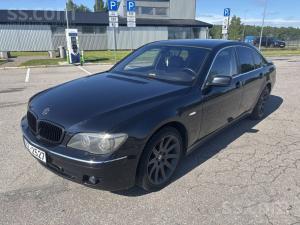 Melns BMW 730 2006 Cēsis, ar dzinēja tilpumu 3.00 L un nobraukumu 316 tūkst. km par 3700 €, foto 5 vietnē AUTOMOTO.COM.LV